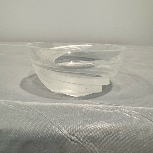 Dining | Vintage Etched Swirl Glass Bowl Frosted Spiral Candy Dish Mid ...
